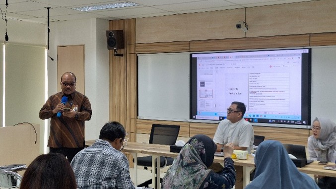 UPAYA SPPB UI MENINGKATKAN KOMPETENSI SDM DAN SIKLUS PENGELOLAAN ARSIP ...